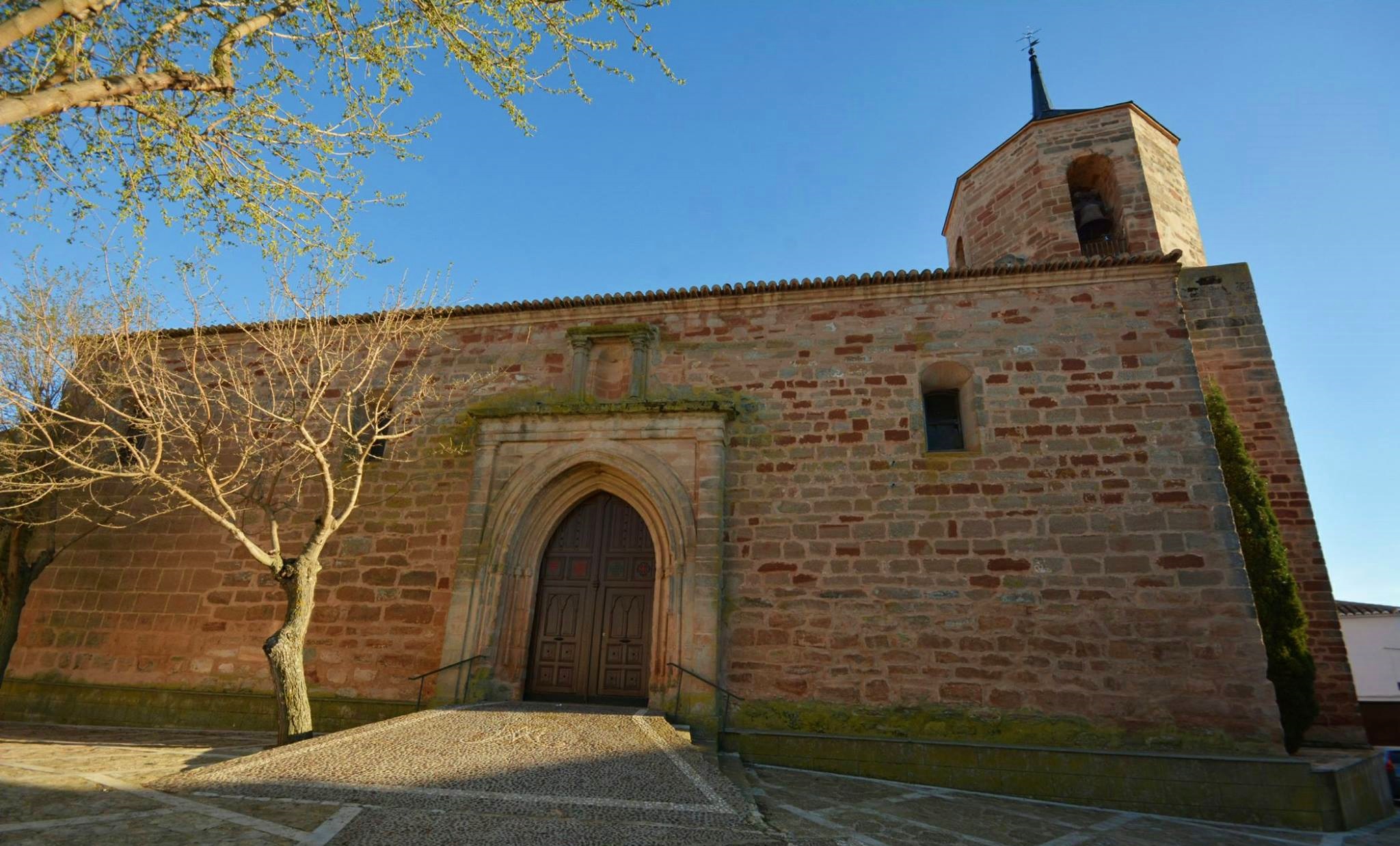 Manchegos de leyenda. Fernando Yáñez de la Almedina. Turismo cultural